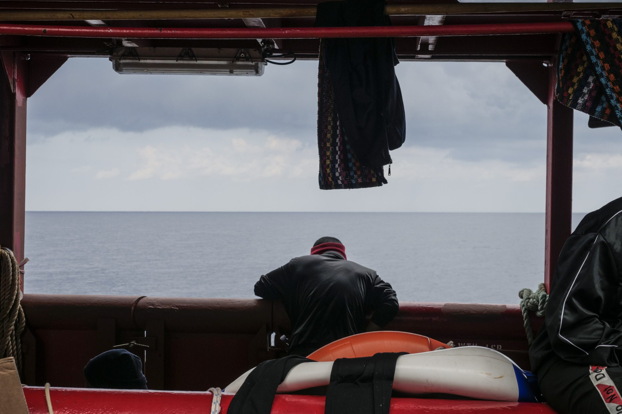 [PRESS RELEASE] Survivors stranded at sea: SOS MEDITERRANEE requests ...
